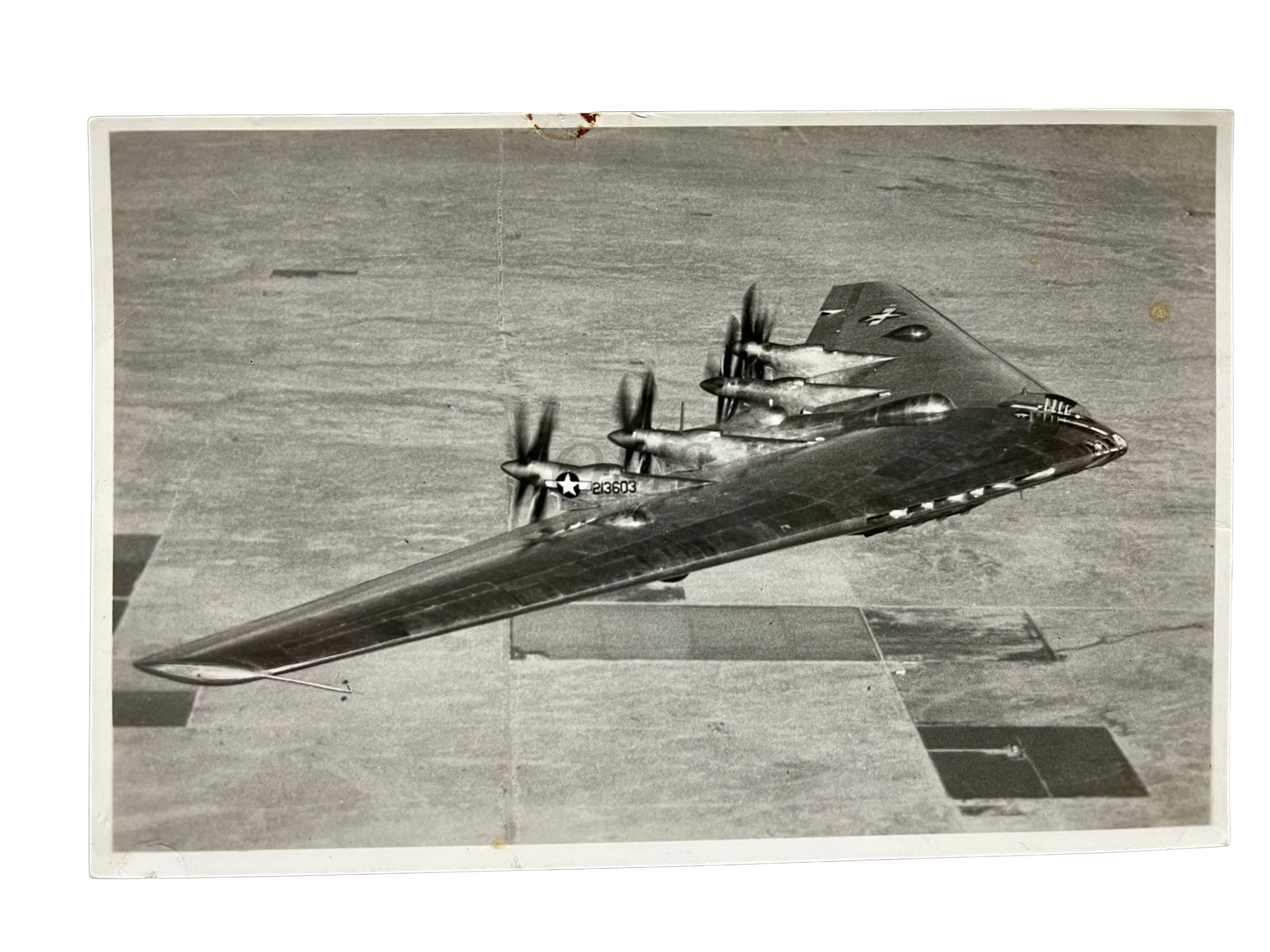 Ansichtkaart no 28 Northrop XB-35 ¨Flying Wing¨