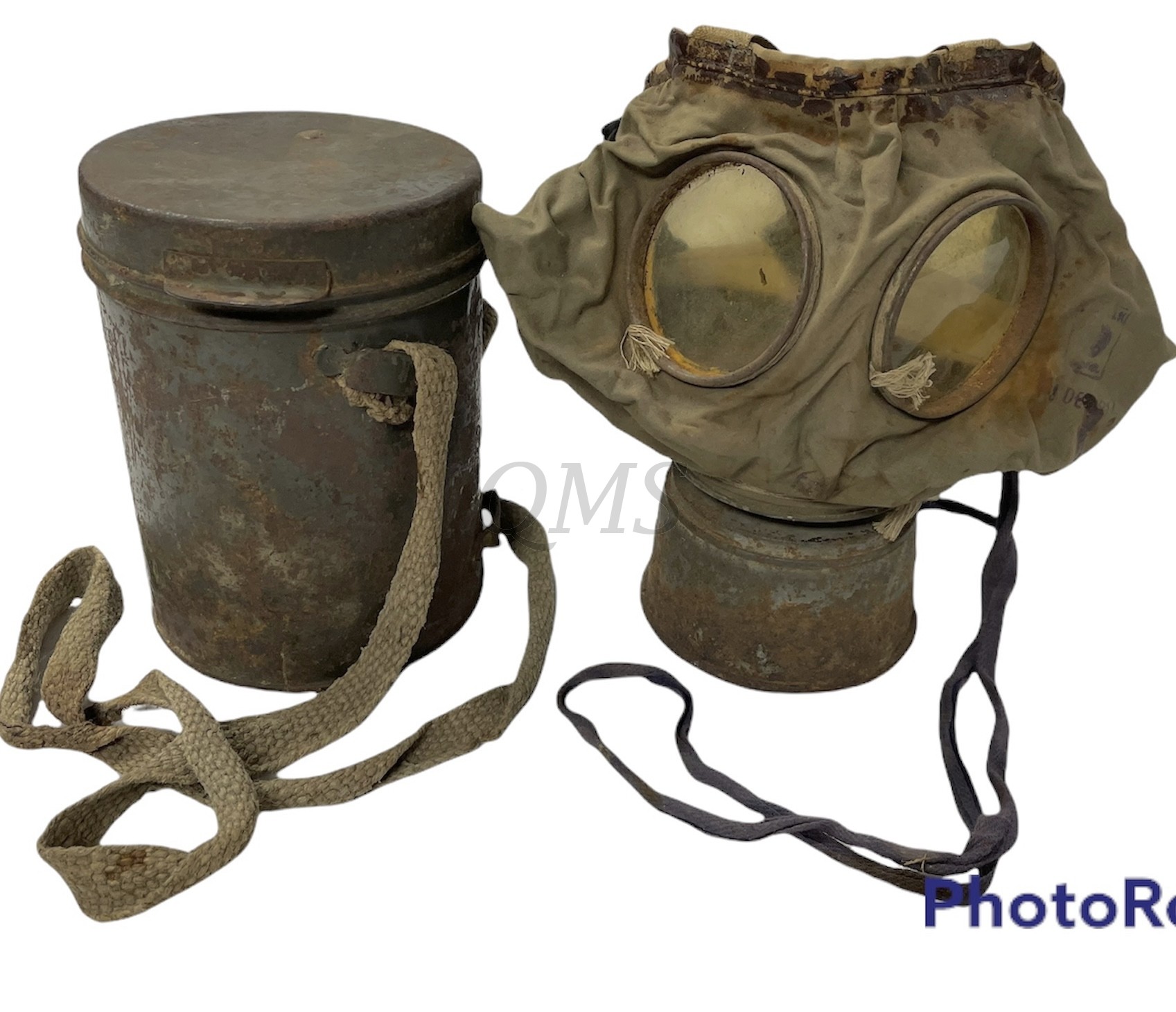 WW1 German rubber M1917 Gasmask with Canister