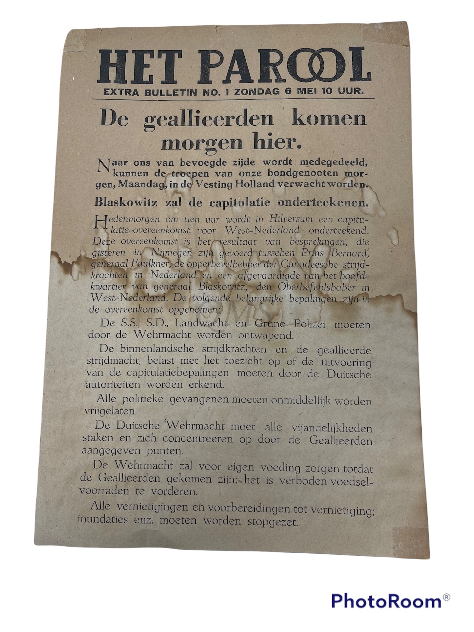 Extra Bulletin Het Parool No 1 6 mei 1945