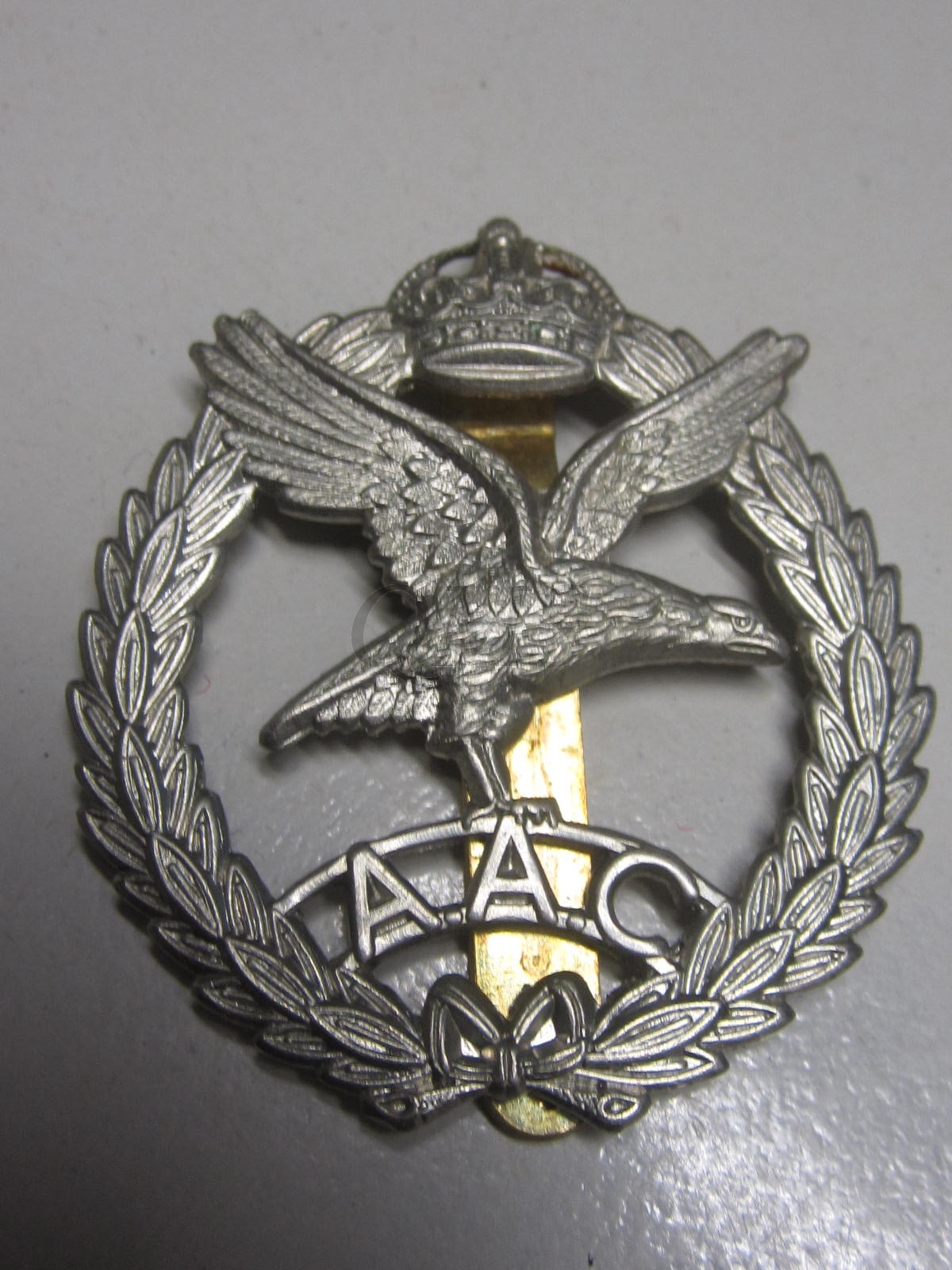 Cap badge Army Air Corps AAC