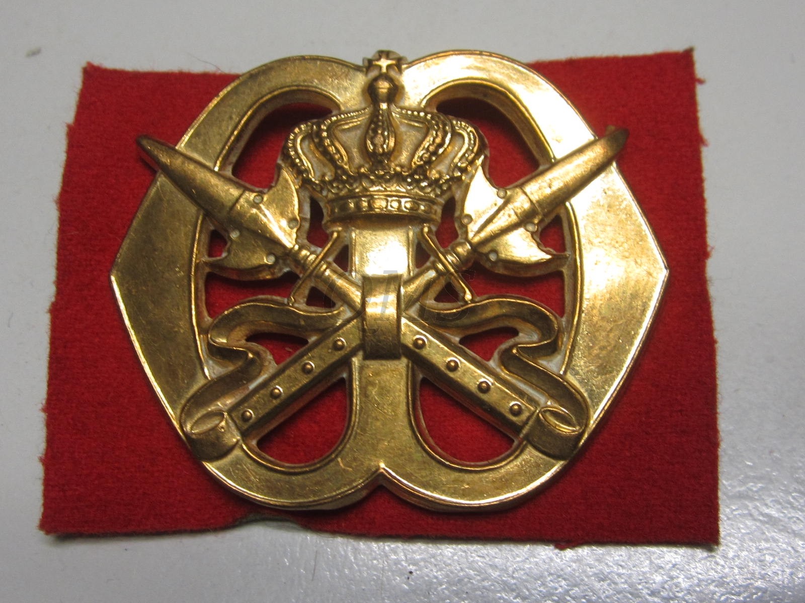 Baret embleem Koninklijke Militaire School KMS (Cap badge Military school)