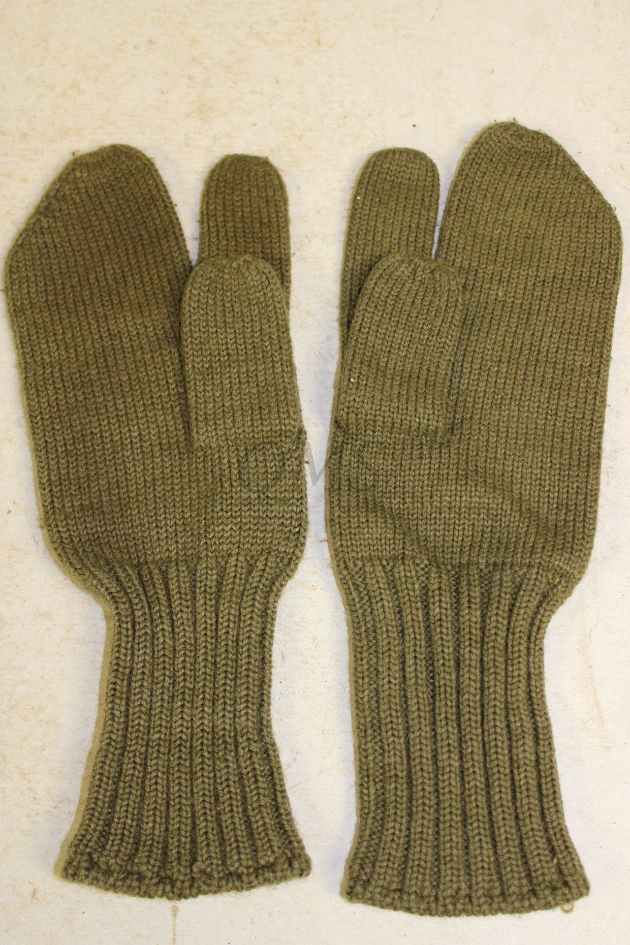 British wool trigger finger gloves/mittens WW2