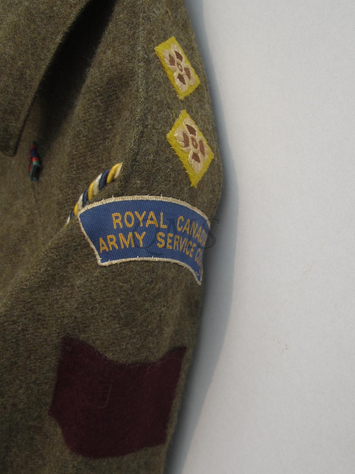 Battledress jas 1943 RCASC 5e Divisie (Battledress blouse 1943 RCASC ...