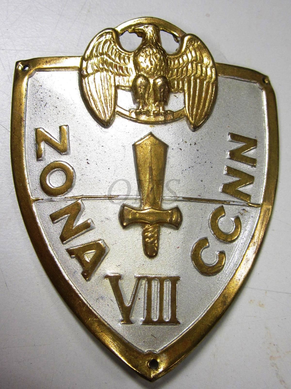 WW2 ITALY Fascist MVSN badge Zona XIII CCNN "Milizia scudetti Puglie ...