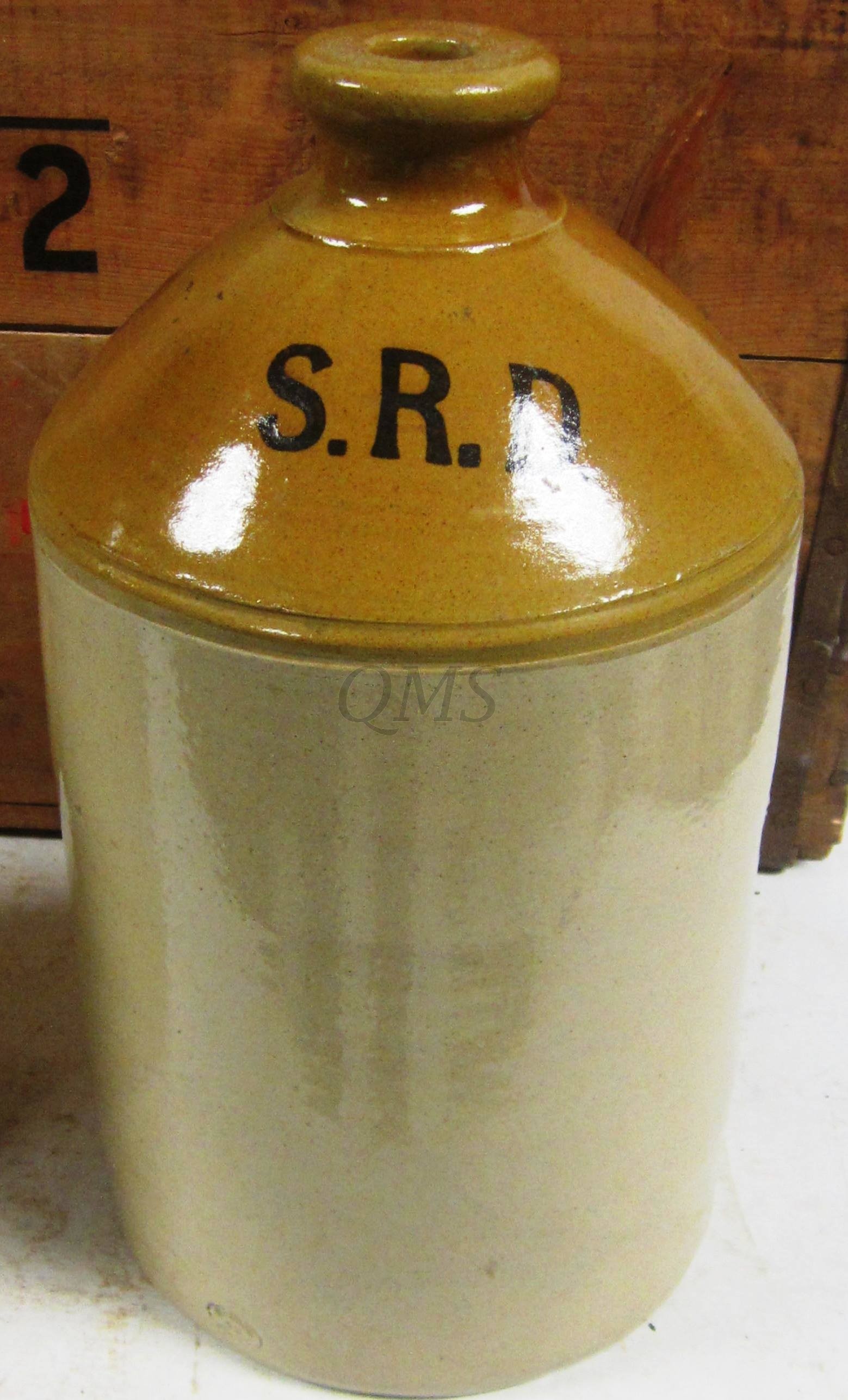 WW2 Wooden transport crate with 2 SRD jars RASC
