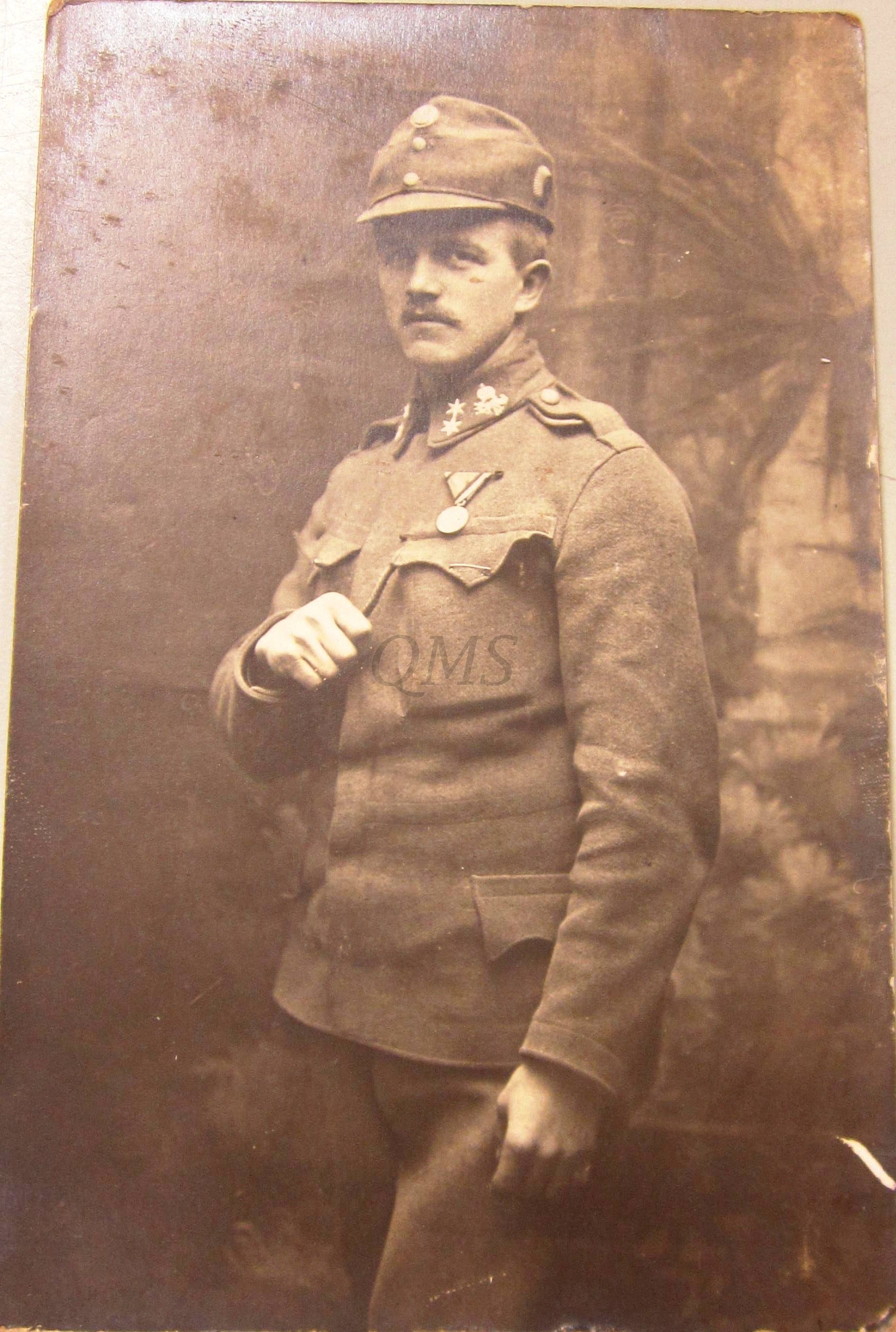 Studio portret of Austrian decorated Officer WW1