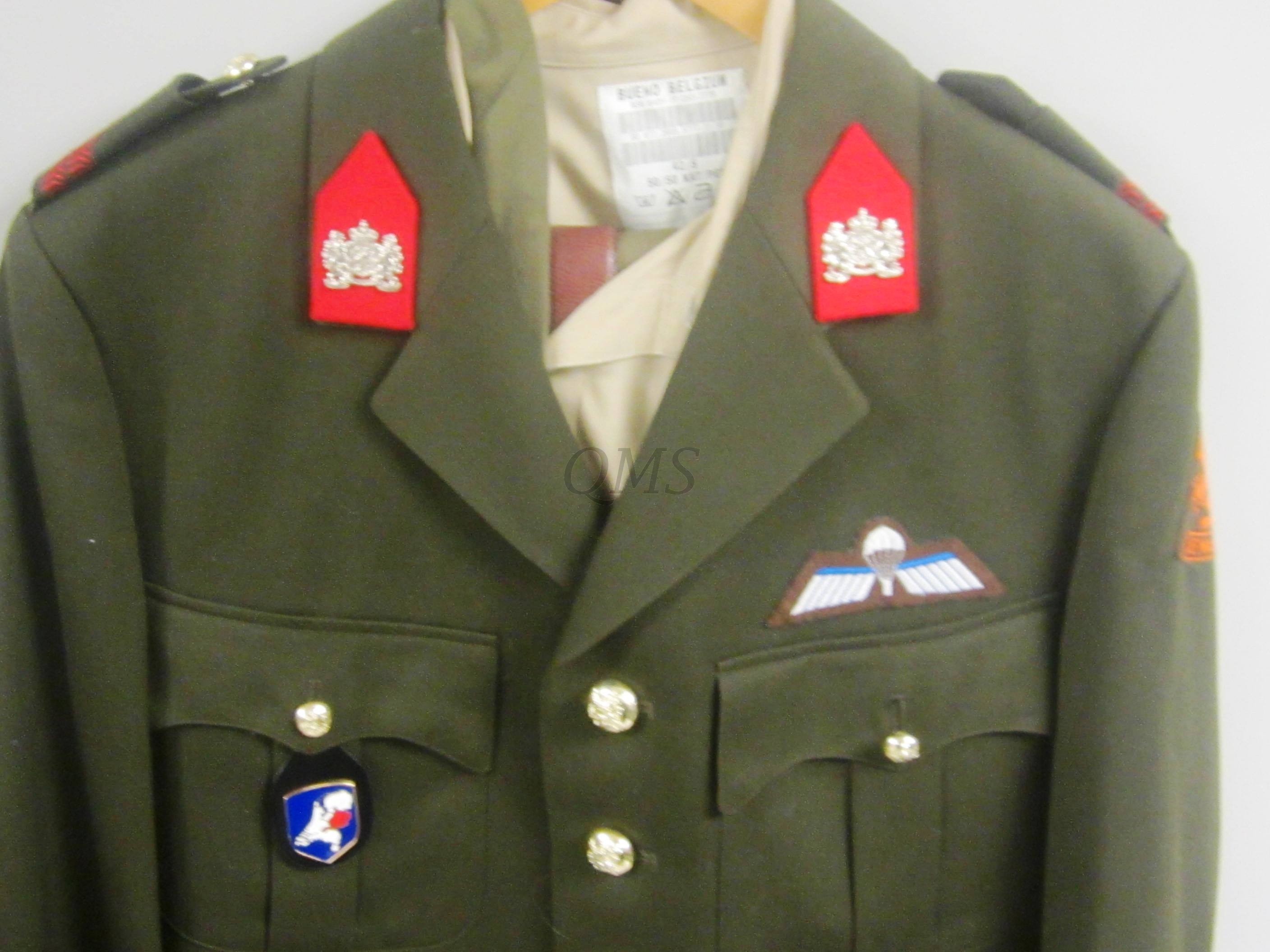 Service dress Korps Nationale Reserve