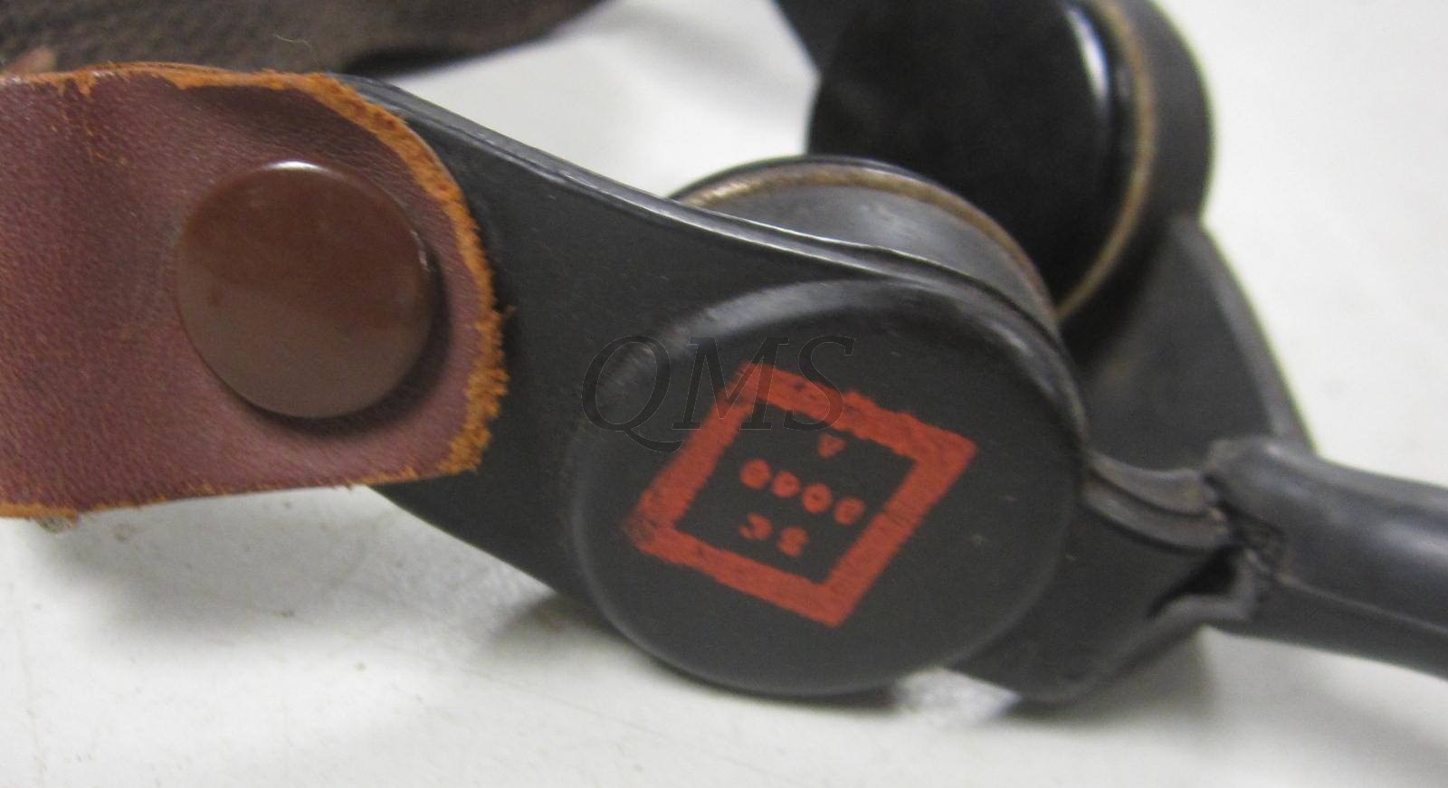 T-30 Keelmicrofoon WW2 (T-30 throat microphone WW2 US Army/USAF)