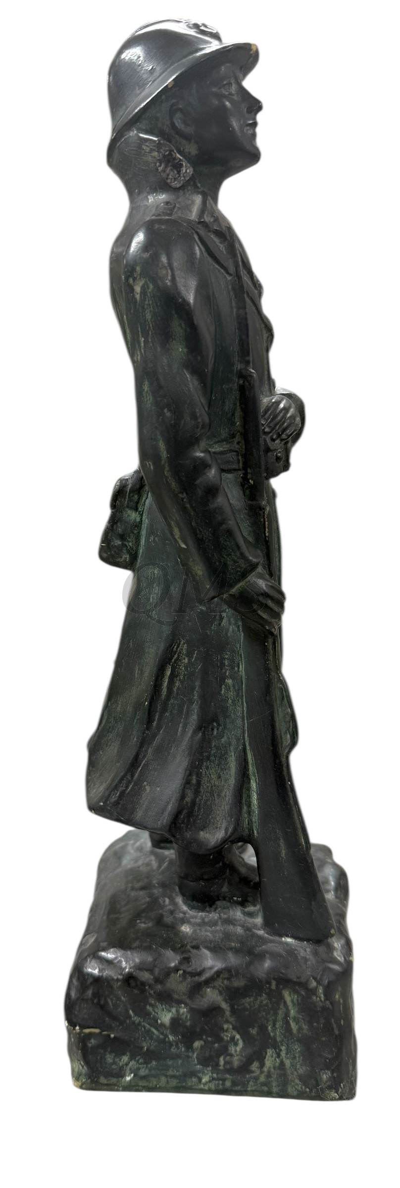Statue of a WW1 Belgian Soldier